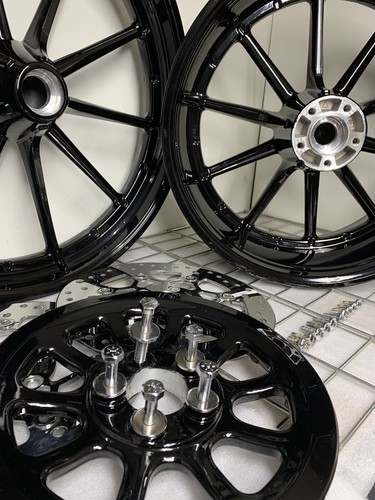 Harley Breakout Softail Mag Wheels OEM Custom Chrome Chopper RIMS ...