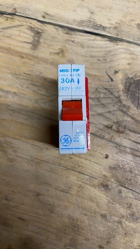 Wylex BS 60898 / BS 3871 Type B Plug In MCB B6 B10 B16 B20 B32 B40 B45 ...