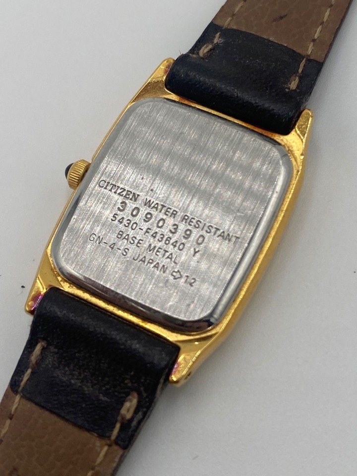 Citizen Forma Quartz Watch Gold Dial 19.8mm Used, Scratch on Glass ...