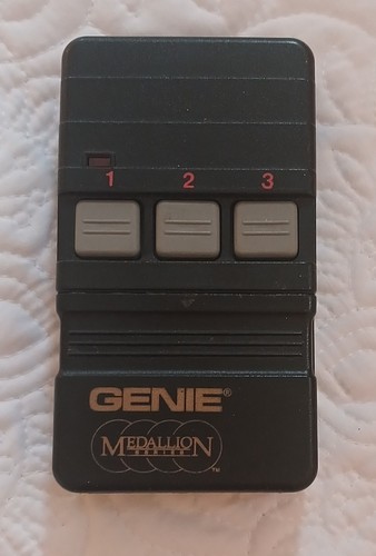 GENIE MEDALLION Series Remote Control Garage Door Opener Black 3 ...