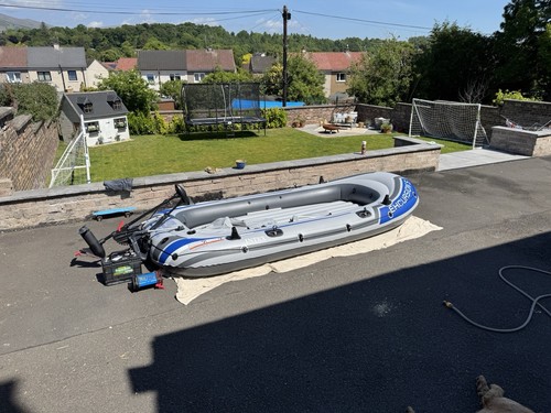 Intex Excursion 5 With Electric Outboard , Battery, 3 Seats, Battery ...