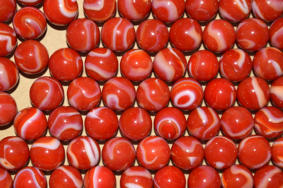⭐Lot of 25 Vacor🔥 Red🔴 Beard Ribbon🔥Collectors Toy Marbles .592"=19/32 ...