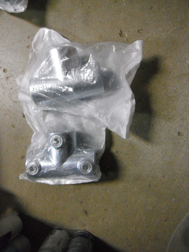 10Pc's Steel-Tek 1-1/4” Steel Structural Pipe Fitting Rail Support ...