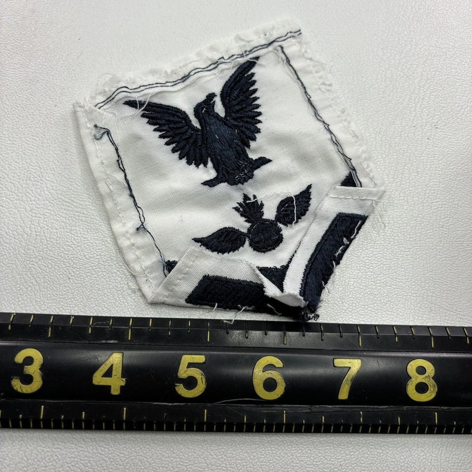 Vtg US Navy AVIATION ORDNANCEMAN Rating Badge Patch (1 Stripe) K033 | eBay