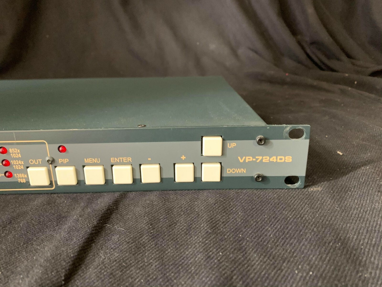 Kramer VP-724DSW Vision Switcher / Scaler | eBay