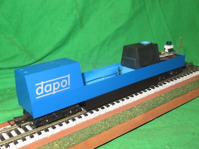 Dapol OO gauge B800 Motorised track Cleaning "hoover" wagon incomplete ...