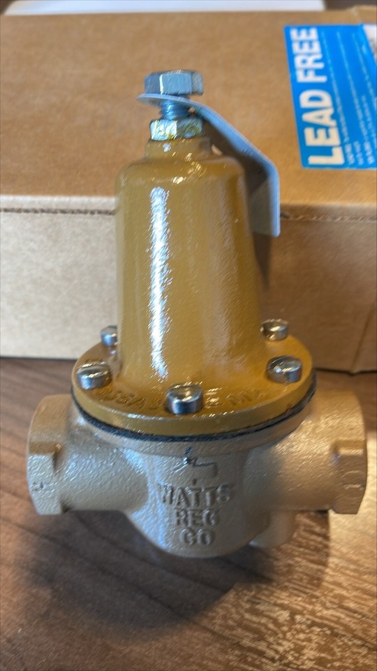 Watts 3/4 LFN250B-Z2-020 - Iron Body Water Pressure Regulator | eBay
