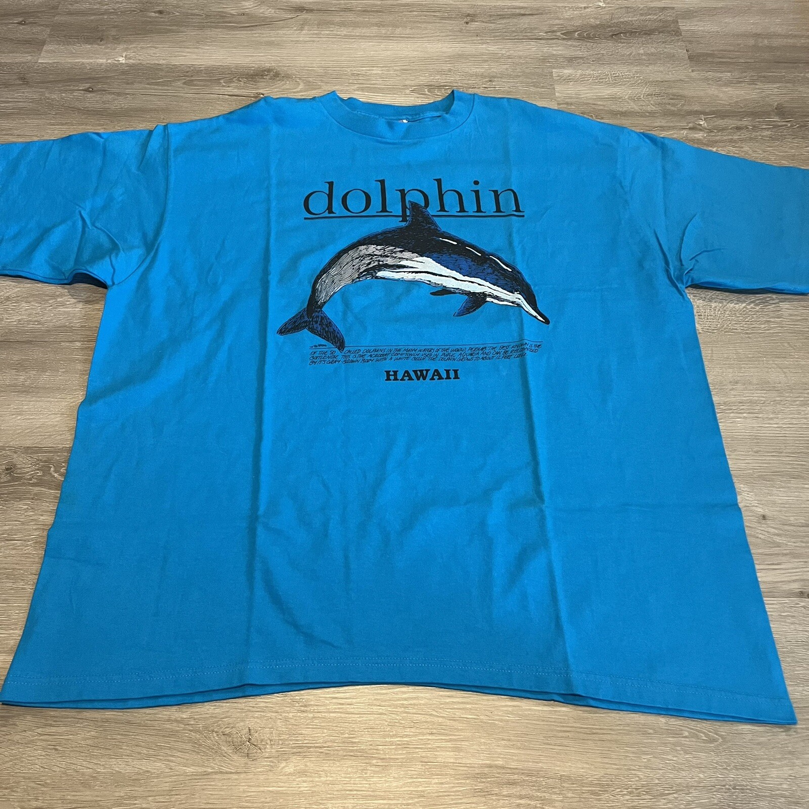 Vintage Hawaii Dolphin Looney Tunes T-Shirt 1997 Ocea… - Gem