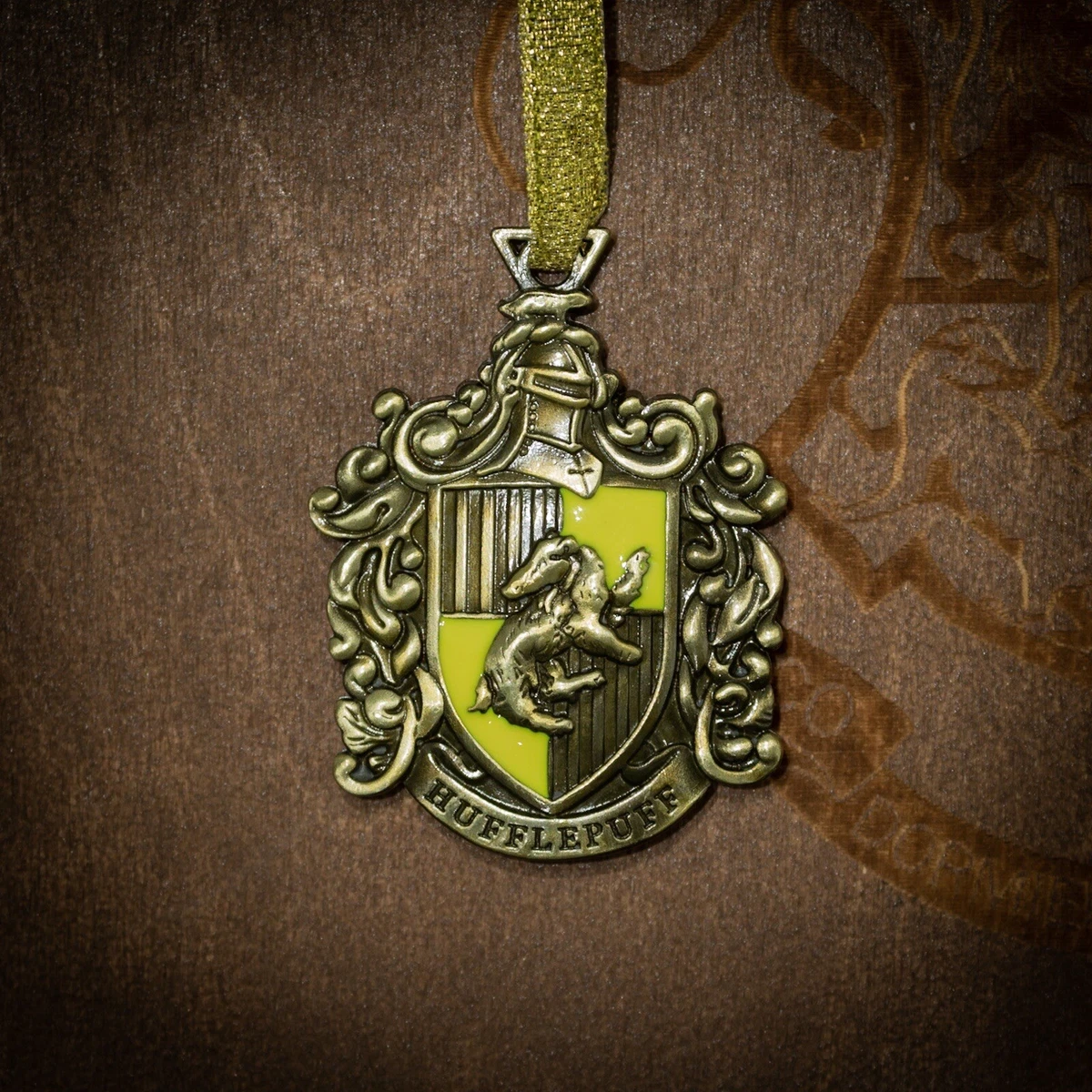 Hufflepuff Crest Official
