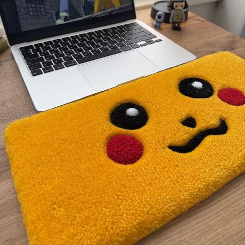 Anime Keyboard Rug Wrist Rest Cute Desk Mat Handmade Tufted Gaming ...