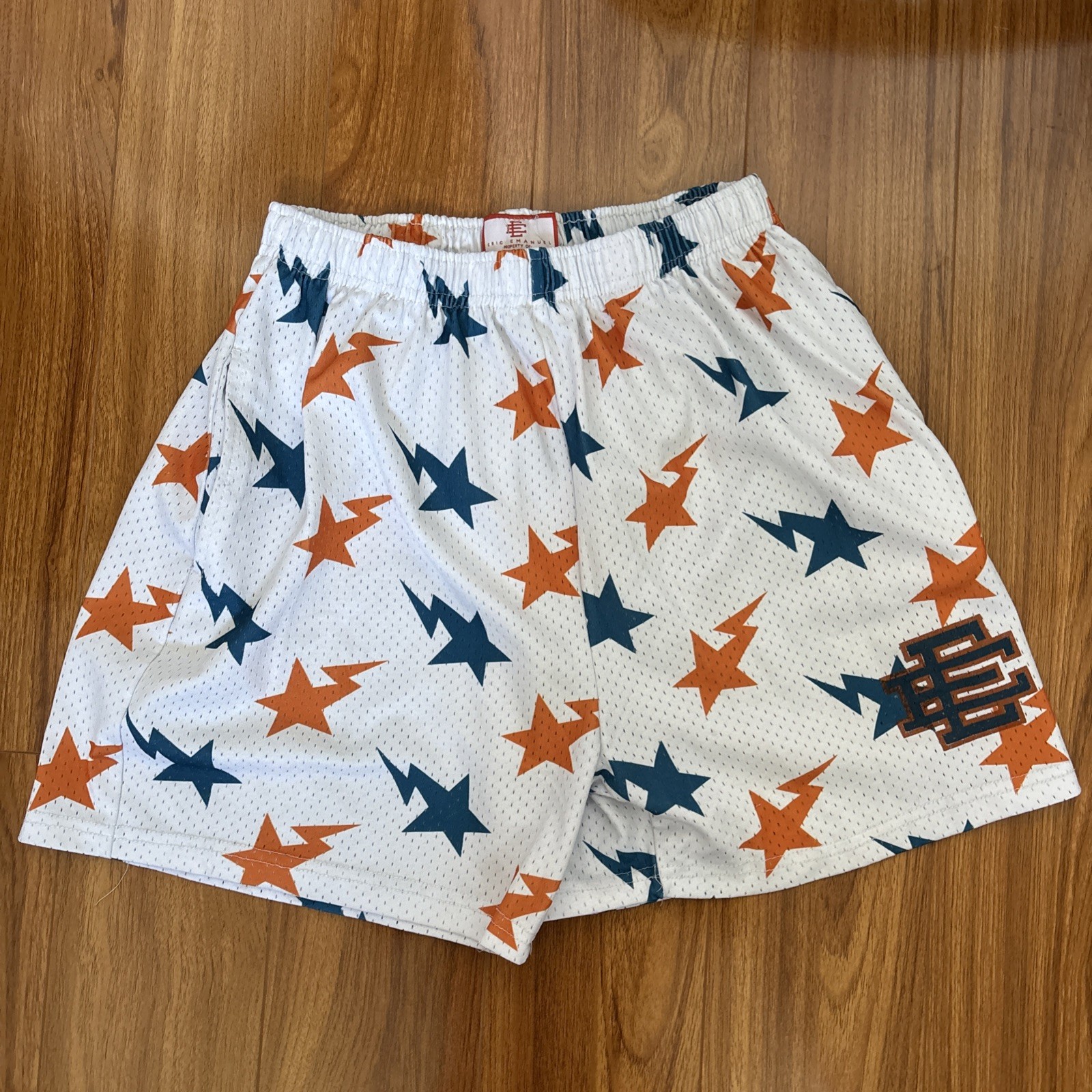 Eric Emmanuel Shorts Size X-Large Fits Like A Small Star Pattern | eBay