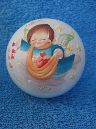 Vintage 1978 Ferrandiz Angel With Hearts Anri Italy Christmas Ornament ...