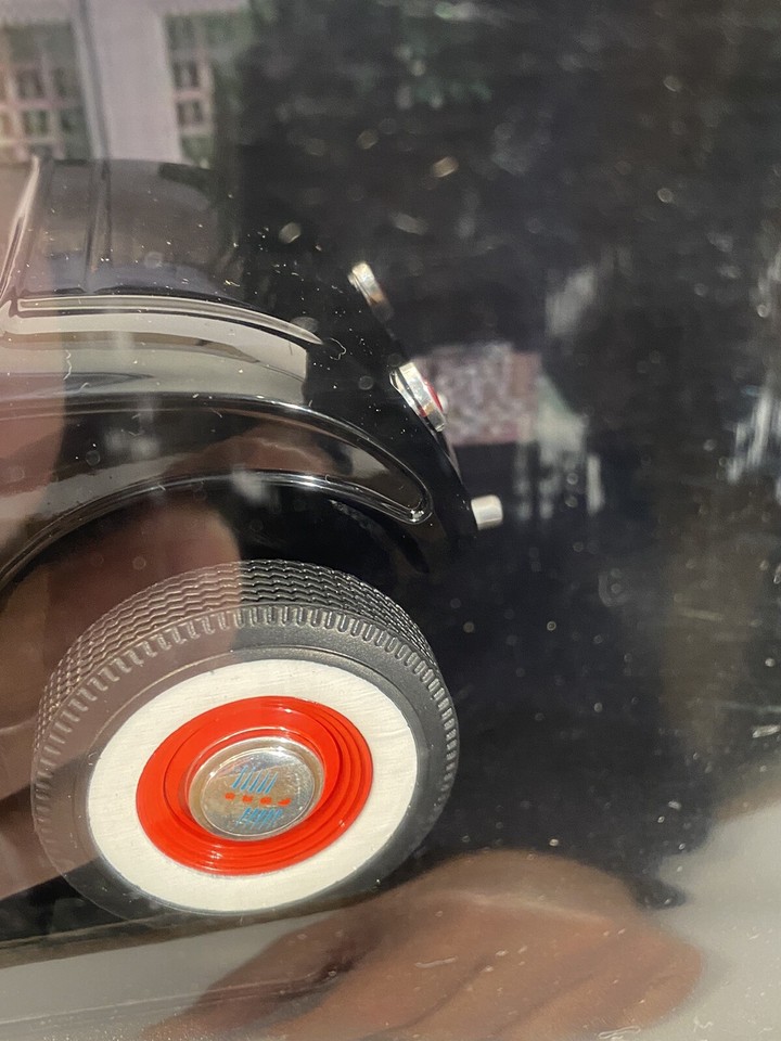 American Muscle Grease 1932 Ford Roadster Diecast 1/18 Ertl | eBay