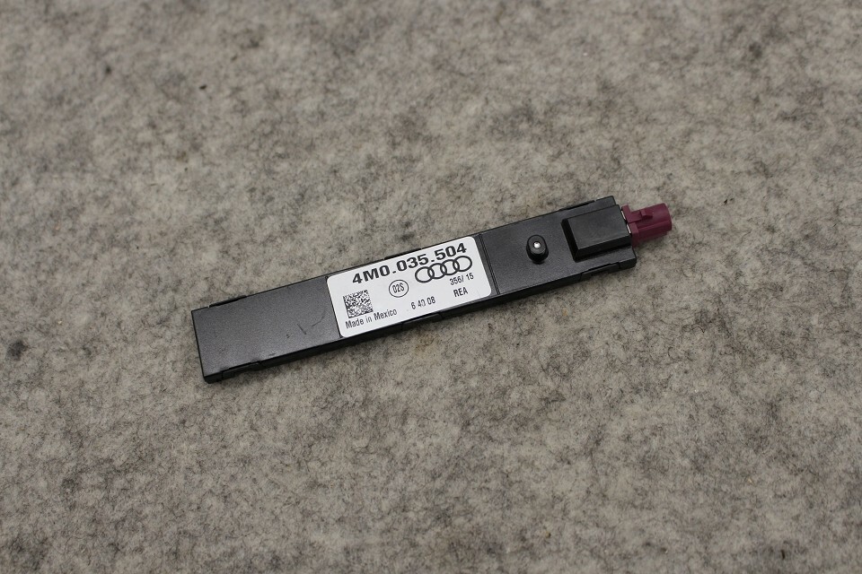 Audi A3 8V A4 8W A5 A6 A7 Q7 Antennenverstärker Antenne 4M0035504 ...