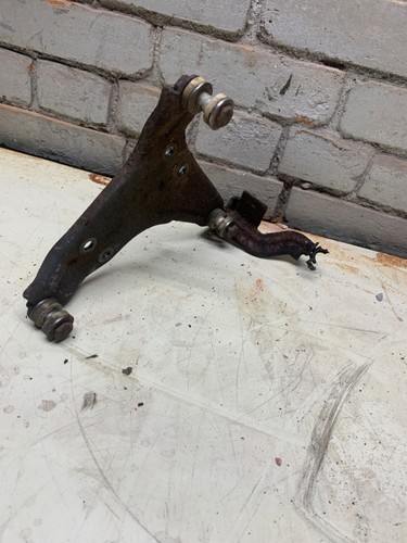 04.5-2005 Chevy silverado 2500 LLY ficm bracket mounting retainer ...