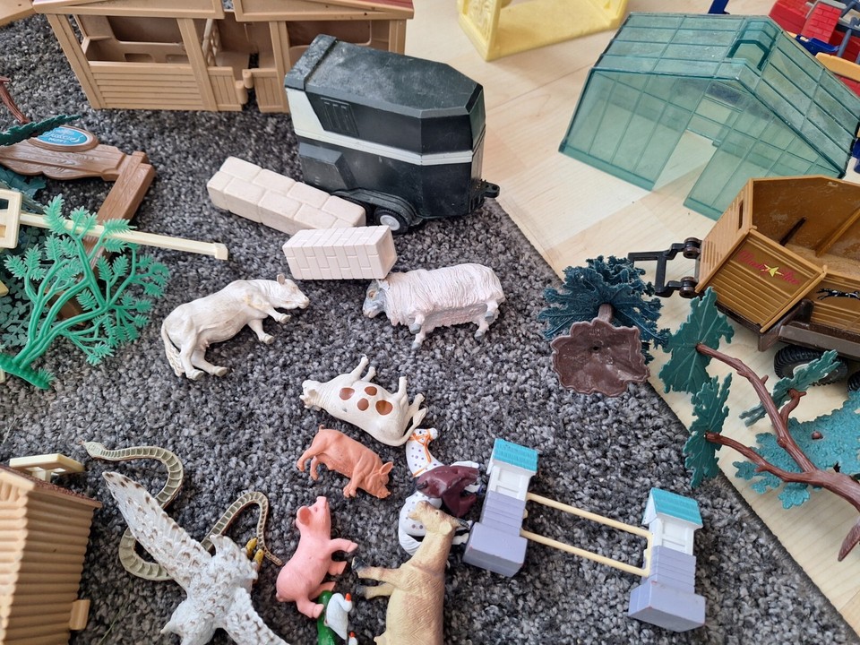 huge vintage farm yard set. Britain's etc.. | eBay UK