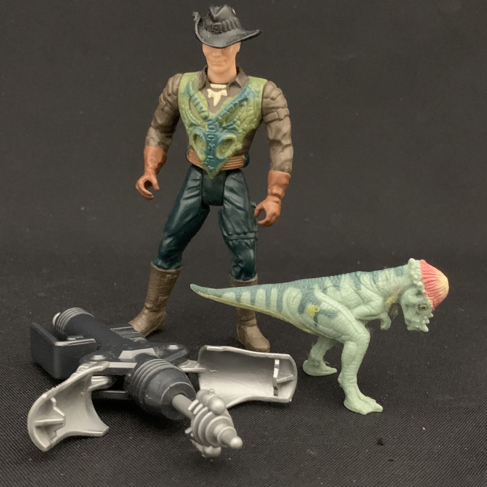 Vintage Jurassic Park The Lost World Roland Tembo Figure Complete ...