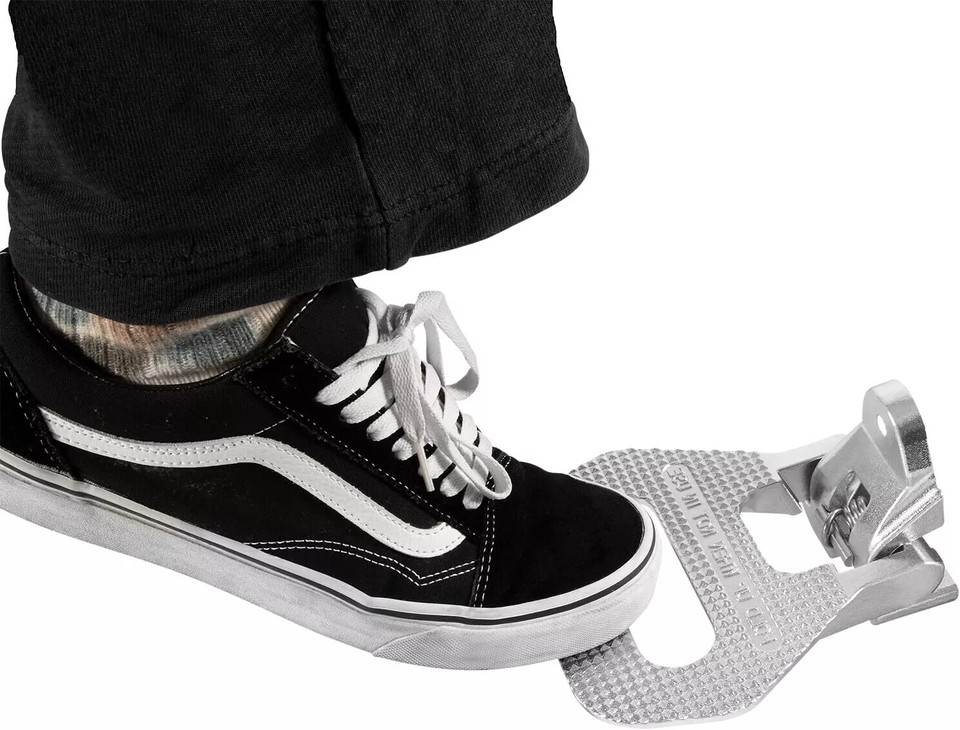 5236586 Silver Folding Truck Step Safety Folding Foot/Grab Step for ...