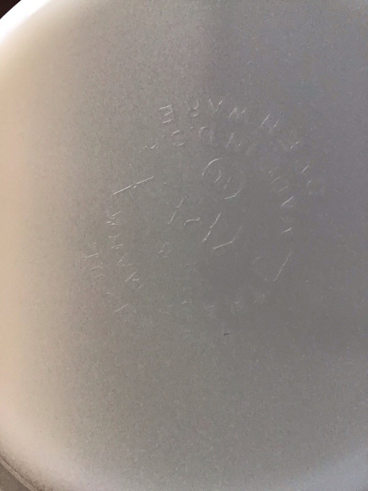 Vintage PYREX 402 Yellow Polka Dot Nesting Milk Glass Mixing Bowl 1.5 ...