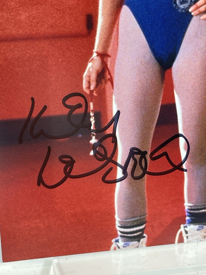Kelly Lebrock autograph signed Weird Science 8x10 Photo Beckett BAS ...