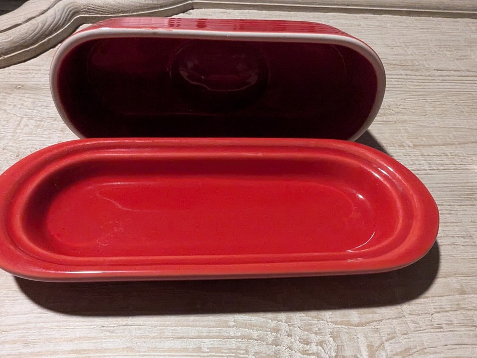 Chantal Full Size Red Ceramic Butter Dish 8 1/4 " Ribbed Lid Dishwasher ...