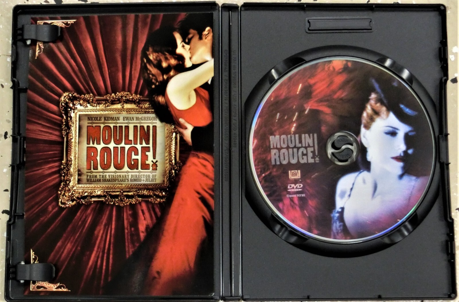 Traces of Red DVD 2002 & Moulin Rouge! (Widescreen Edition) - DVD T1 ...