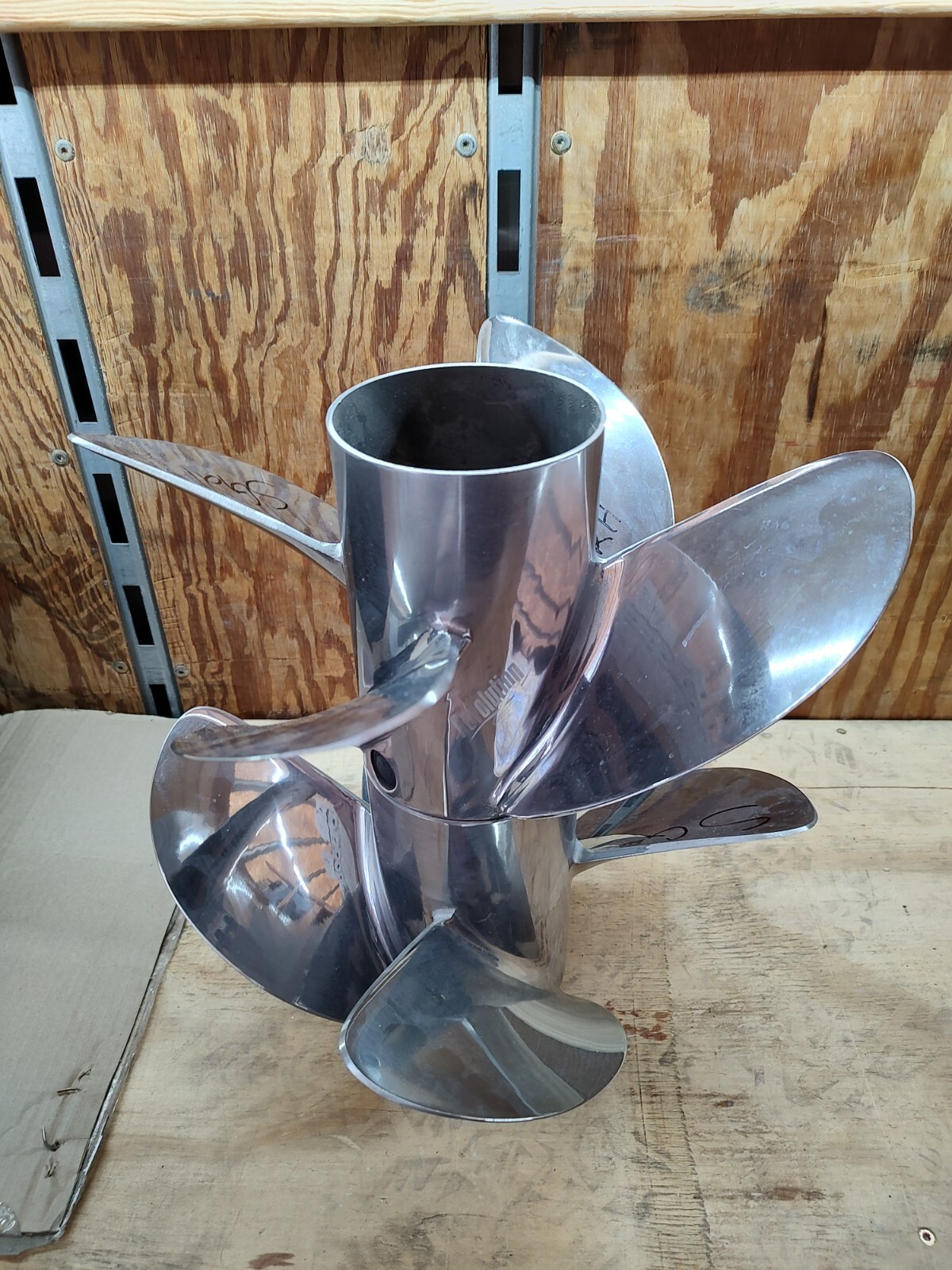 Open Box PAIR Mercury Rev 4 Propellers 14.6x21 pitch RH LH 4 Blade ...