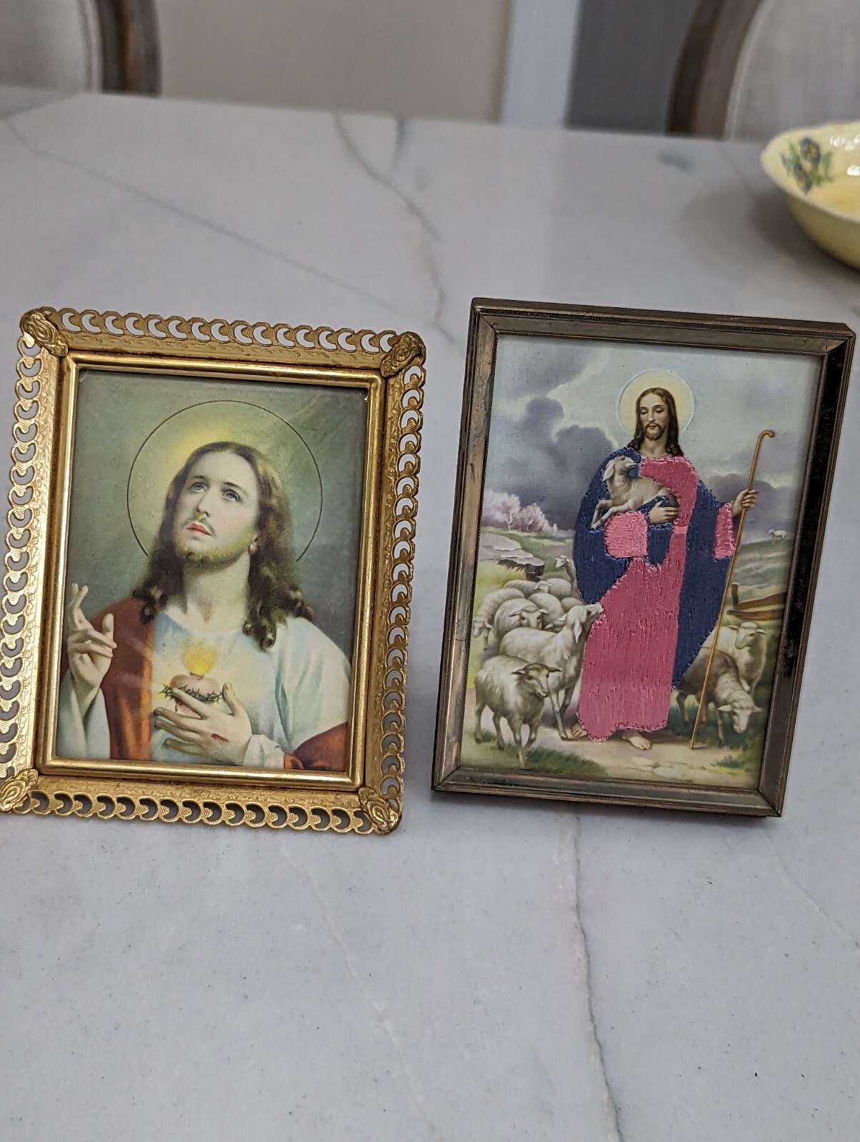 Jesus Christ Silk? Vtg Antique Picture frame SAVIOR Christianity ...
