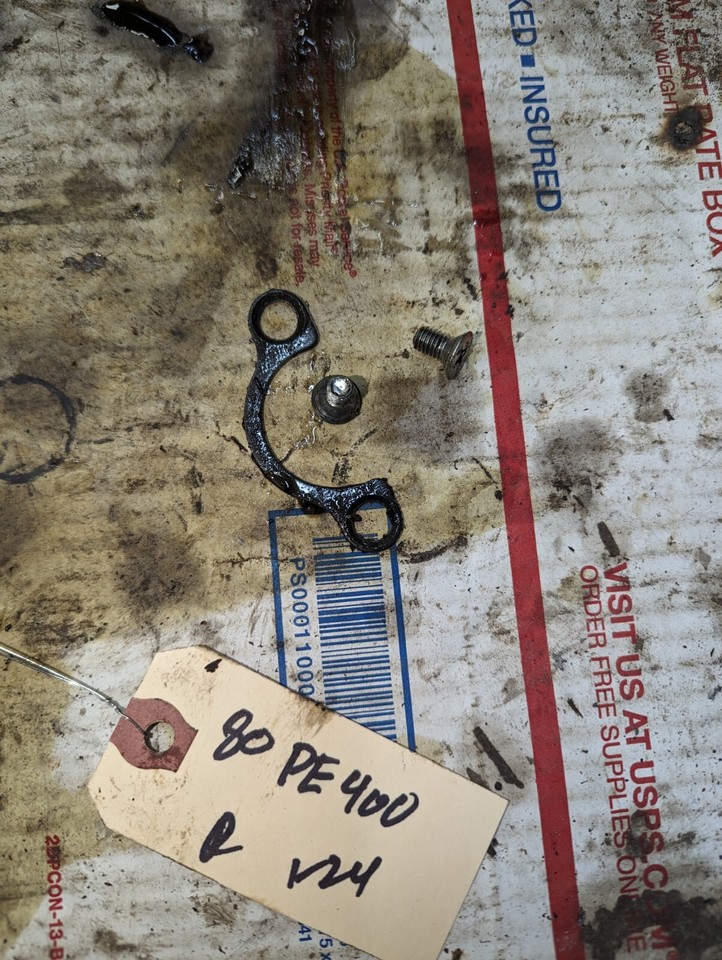 1980 Suzuki PE400 transmission retaining plate with screws R | eBay