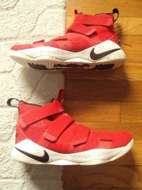 Nike Lebron James University Red Strap Basketball Siz… - Gem