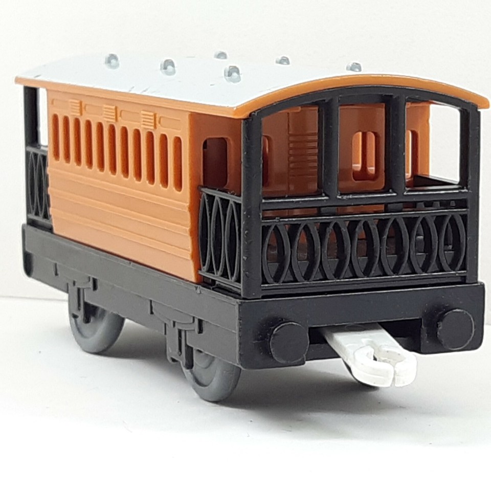 Henrietta Thomas The Tank Engine Locomotive TrackMaster Plarail Train ...