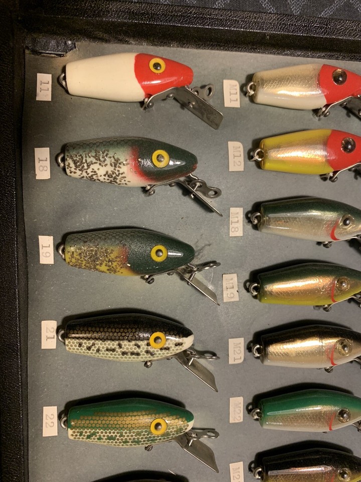 Vintage L & S Salesman Case Display Lure Sample Store Old Mirrolure Lot ...