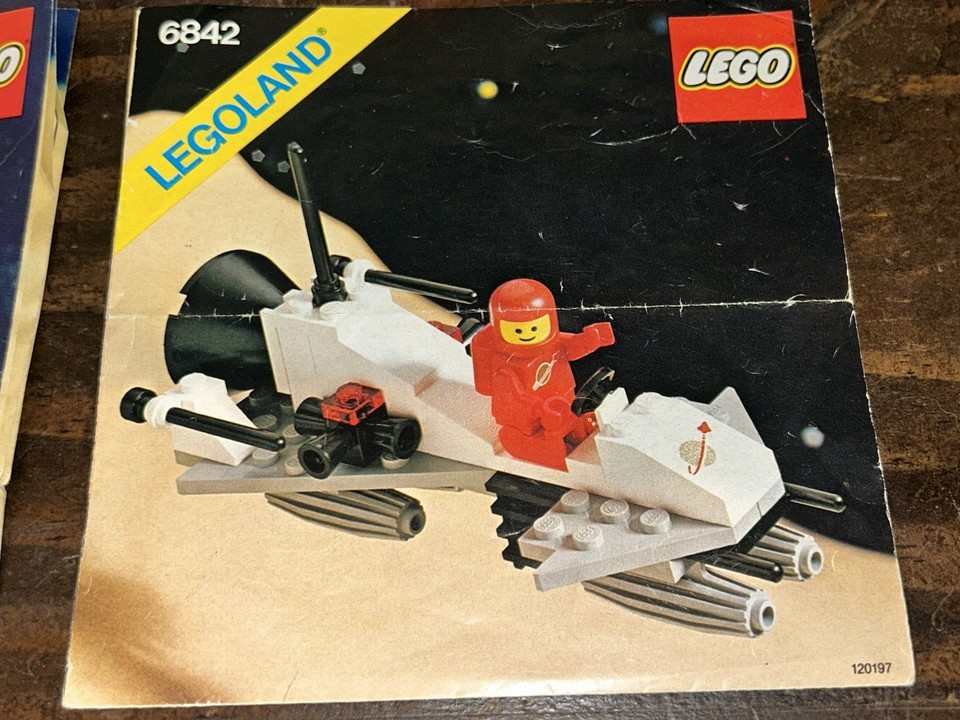 LEGO vintage classic SPACE (6842).(6892) shuttle craft,modular space ...