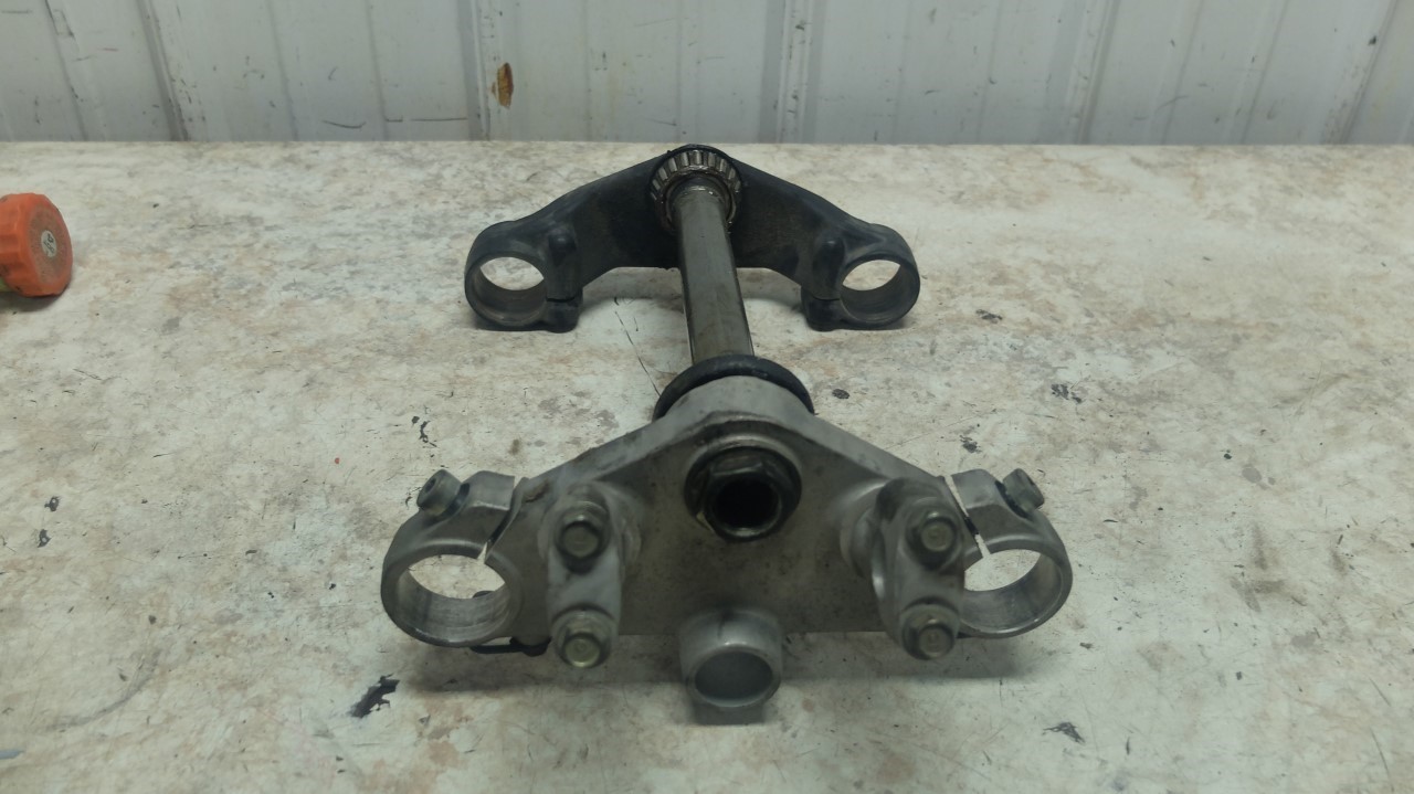 91 Honda ST1100 ST 1100 Pan European Triple Tree Fork Shock Clamp Mount ...
