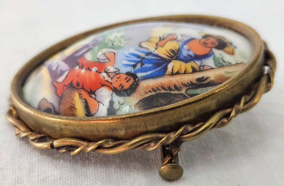 Antique LIMOGES Hand Painted Courting Couple Rope Edge Oval Brooch Pin ...