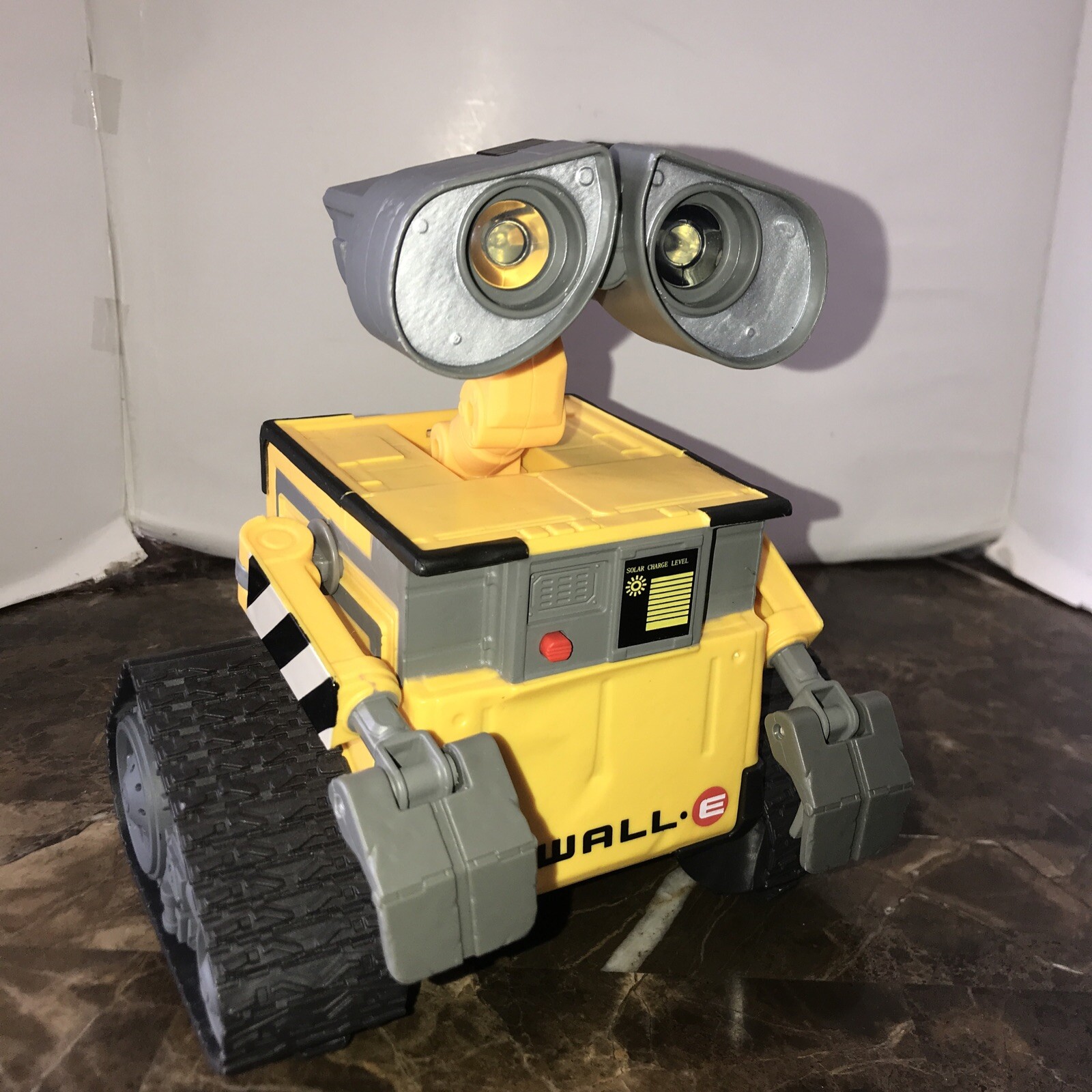 NO REMOTE Disney Pixar Hello Wall-E Remote Controlled Robot Toy Lights ...