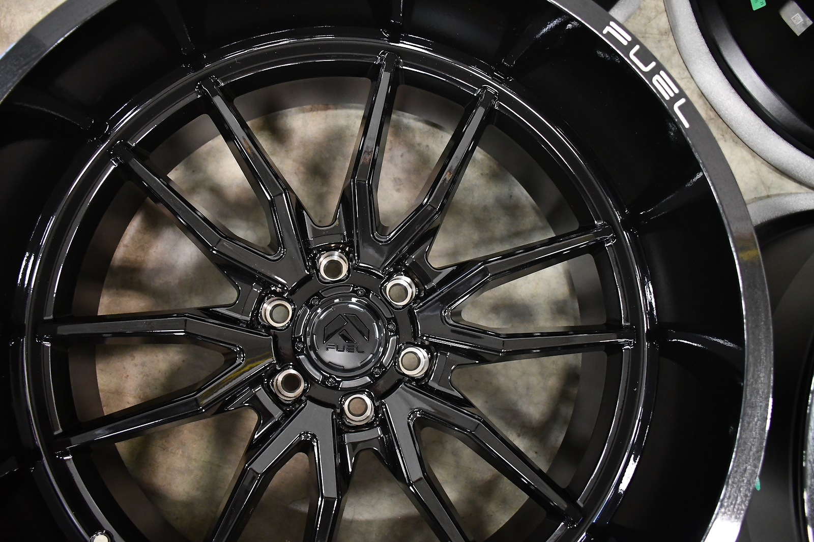 Set 4 Fuel D679 Rebel 20x10 6x5.5 Matte Black Wheels 20" -18mm Rims | eBay