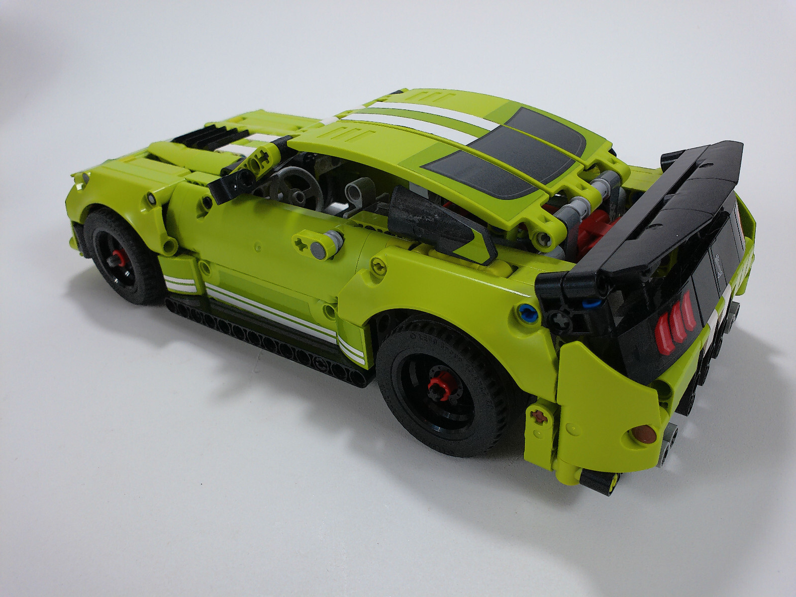 LEGO TECHNIC Lime Green 42138 Ford Mustang Shelby GT500 *READ* | eBay