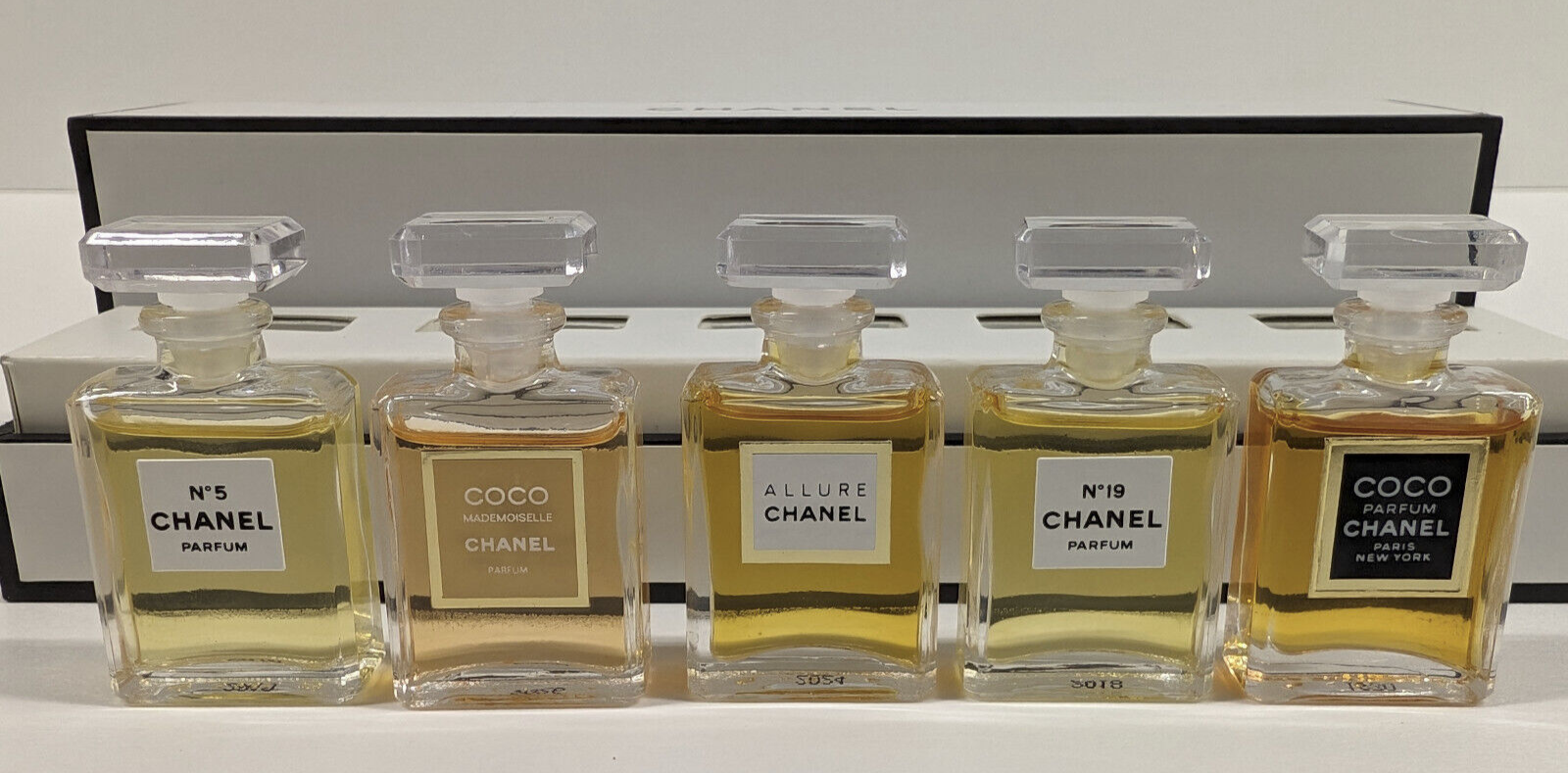 Chanel Miniature Perfume Box Set No. 5, Coco Mademoiselle, Allure, No ...