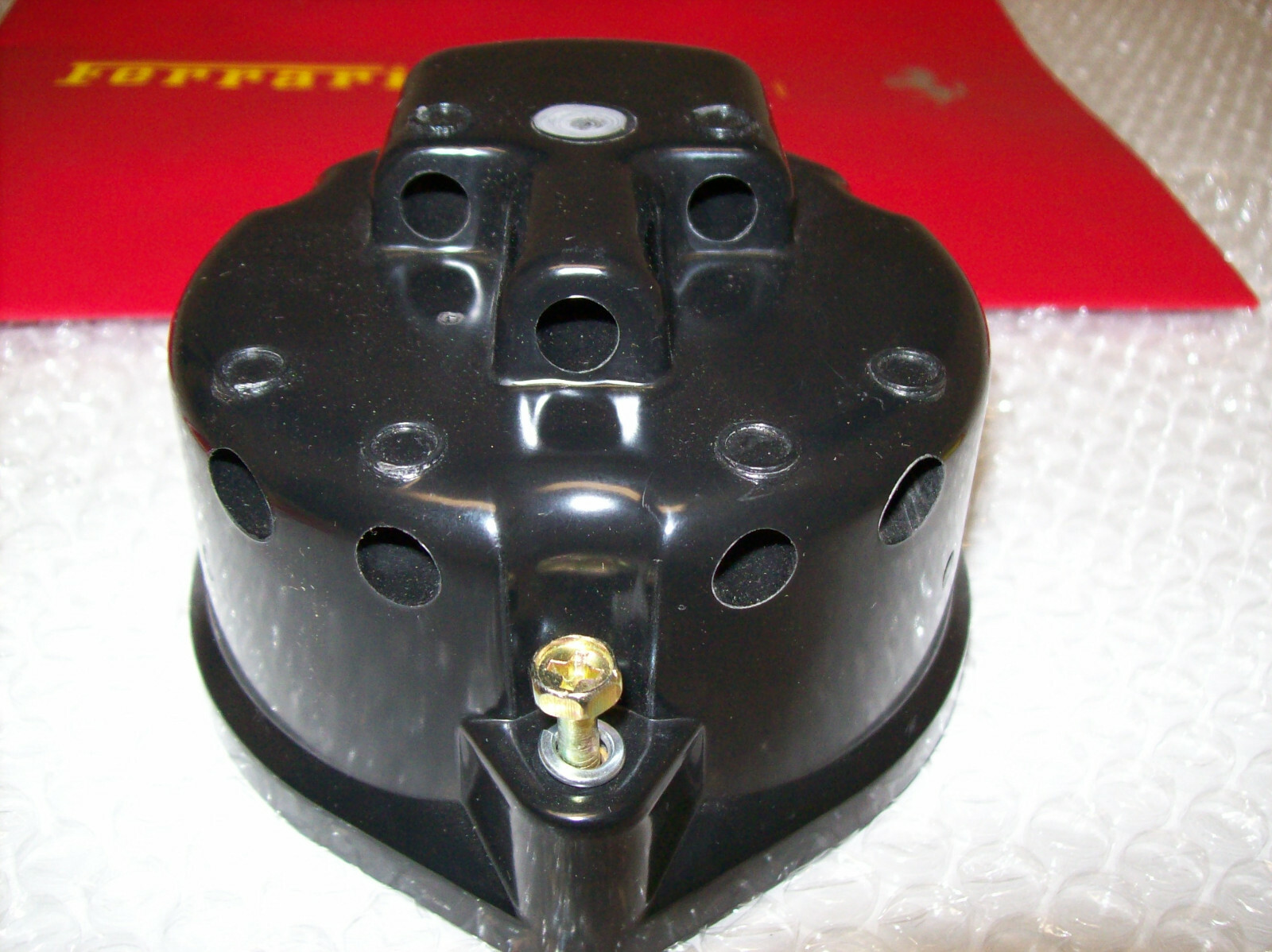 FERRARI 12 cyl Distributor Cap Testarossa 250 275 330 365 400 95300040 ...