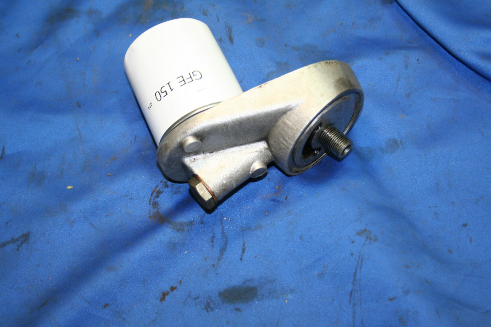 MG Midget 1500 Oil Filter Housing Assembly and Filter | eBay