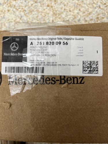 MB R-CLASS W251 Front Left Position Light LHD A2518200956 NEW GENUINE ...
