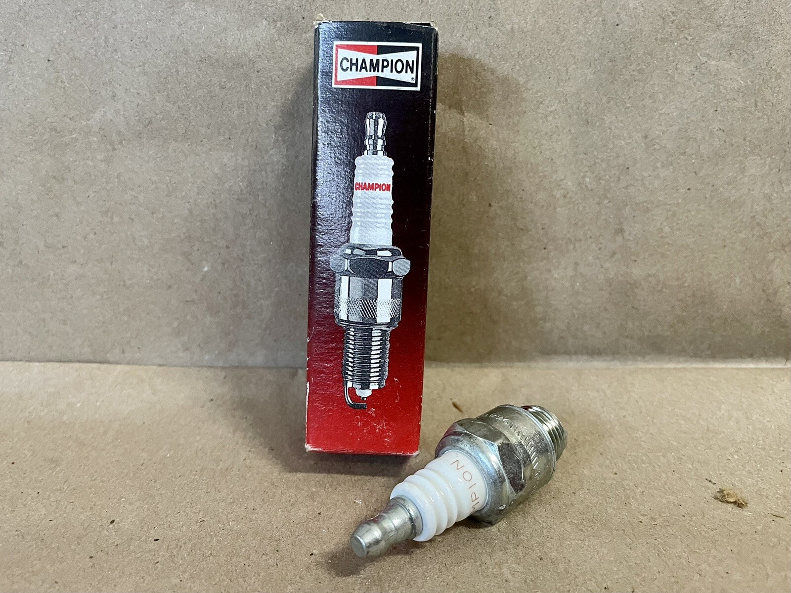 Champion CJ14 - Alternative spark plugs