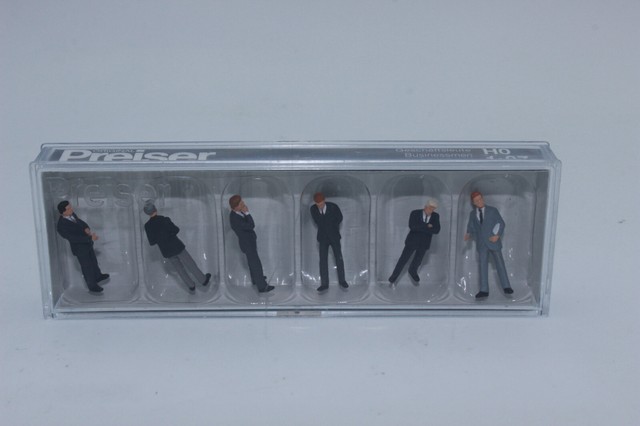 Preiser HO Scale Figure Businessmen 10380 for sale online | eBay