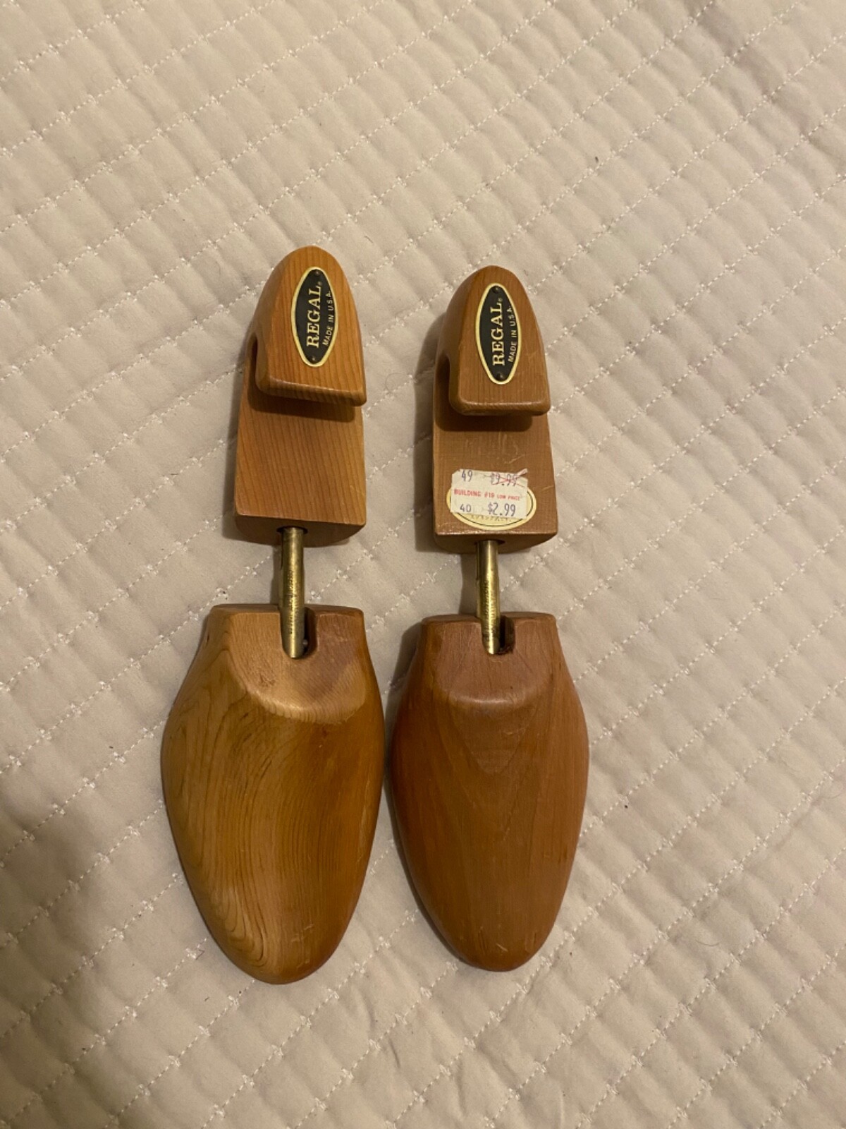 VINTAGE WOODEN SHOE TREE STRETCHERS REGAL BUILDING 19 Size M | eBay UK