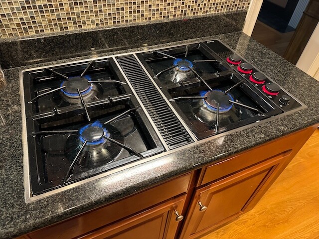 Jenn-Air Expressions Gas Downdraft Cooktop CVGX2423B Stovetop 34" Black ...