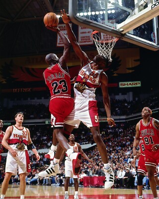 Dikembe Mutombo Blocks Michael Jordan Atlanta Hawks 8x10 NBA Basketball ...