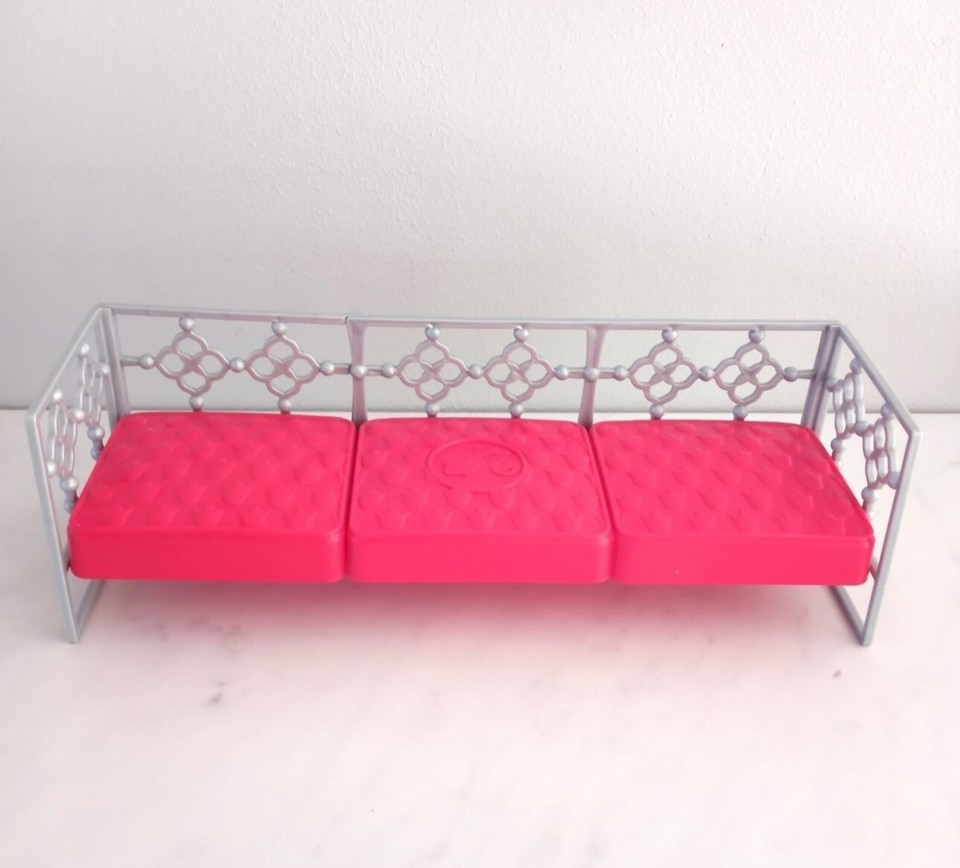 VINTAGE BARBIE DOLL BARBIE COUCH BARBIE DOLL HOUSE BARBIE SOFA BARBIE FURNITURE | eBay