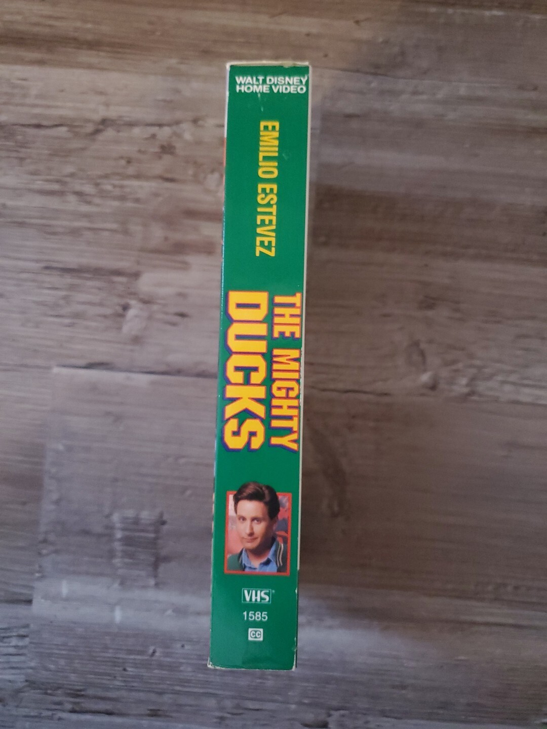 Disney The Mighty Ducks VHS 1993 Emilio Estevez | eBay