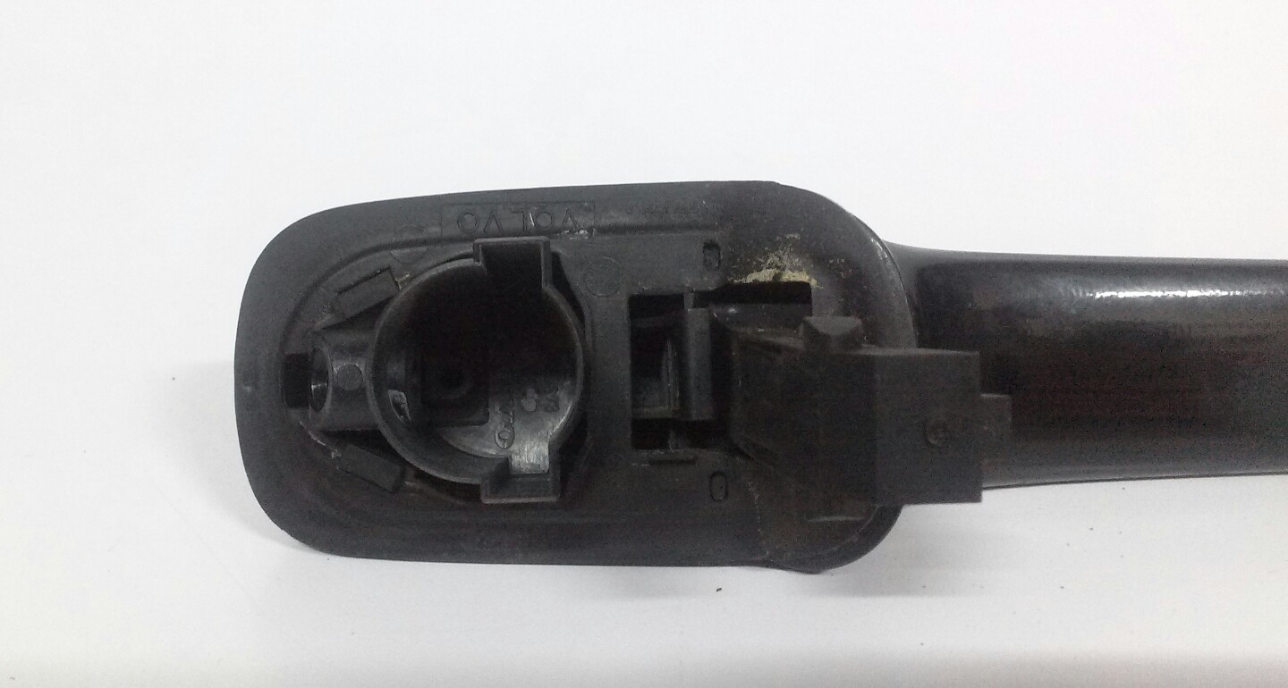 2006 Volvo S40 OEM right front door exterior handle with cap 39879658 ...